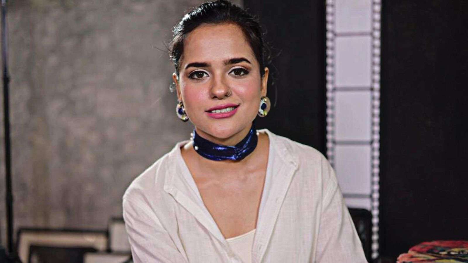 Rabya Kulsoom Shares Her First Interaction With Saba Qamar!