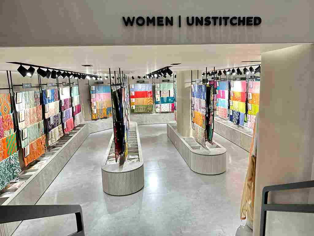 SAPPHIRE Launches Next-Generation Store In Wapda Town
